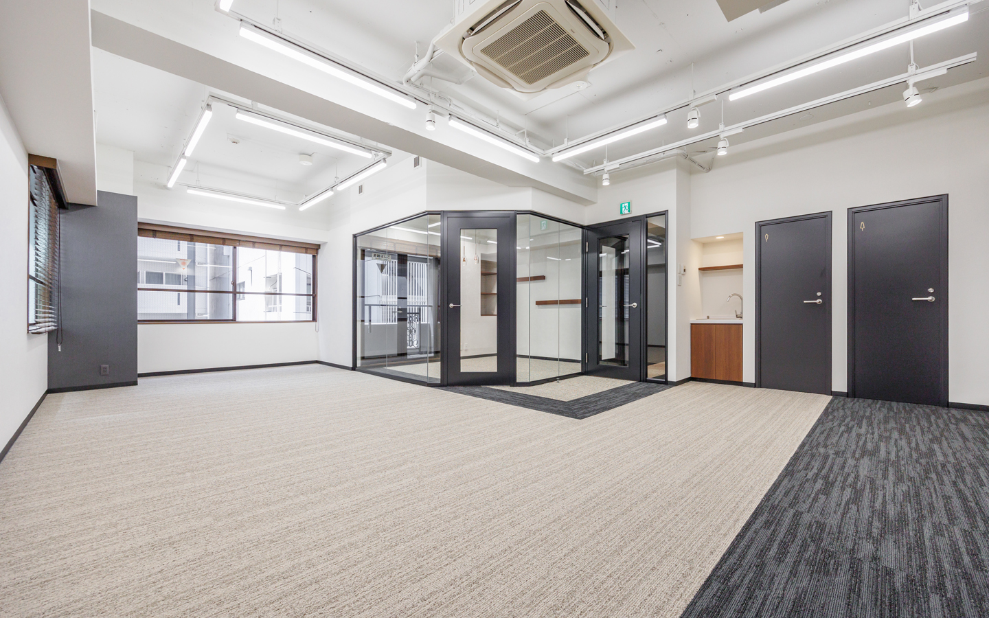 岩本町駅徒歩3分！少人数におススメ。屋上テラス付きのセットアップオフィス - Value Office バリューオフィス